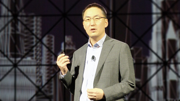 Xilinx Developer Forum 2019: Von 5G-Mobilfunk über Edge und Cloud bis ...