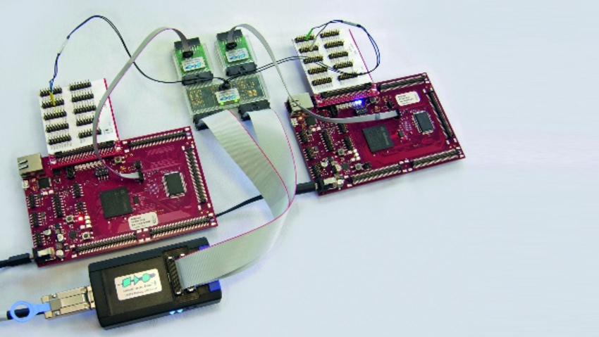 Multicore-Debugging: UDE ermöglicht synchrones Debuggen von Aurix-Multichip-Systemen – Embedded ...